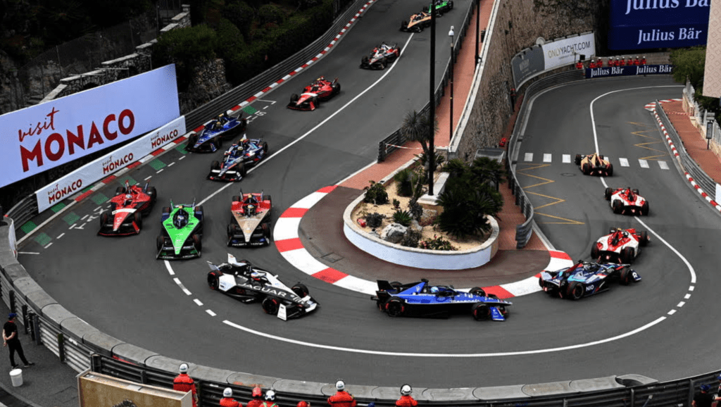 Formule E : Nick Cassidy en tête du Monaco e-Prix