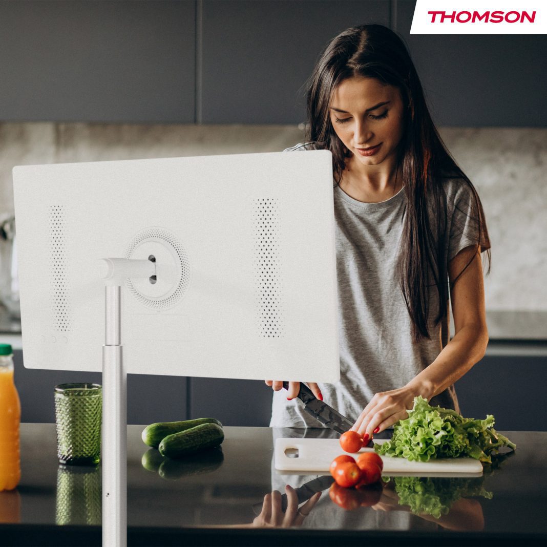 IFA 2024 - Thomson Mobile TV, le téléviseur qui vous suit - STUFF Magazine