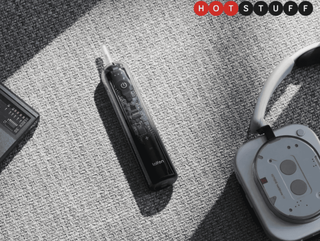 CES 2026 - Vous adorez les appareils transparents ? Cette brosse à ...